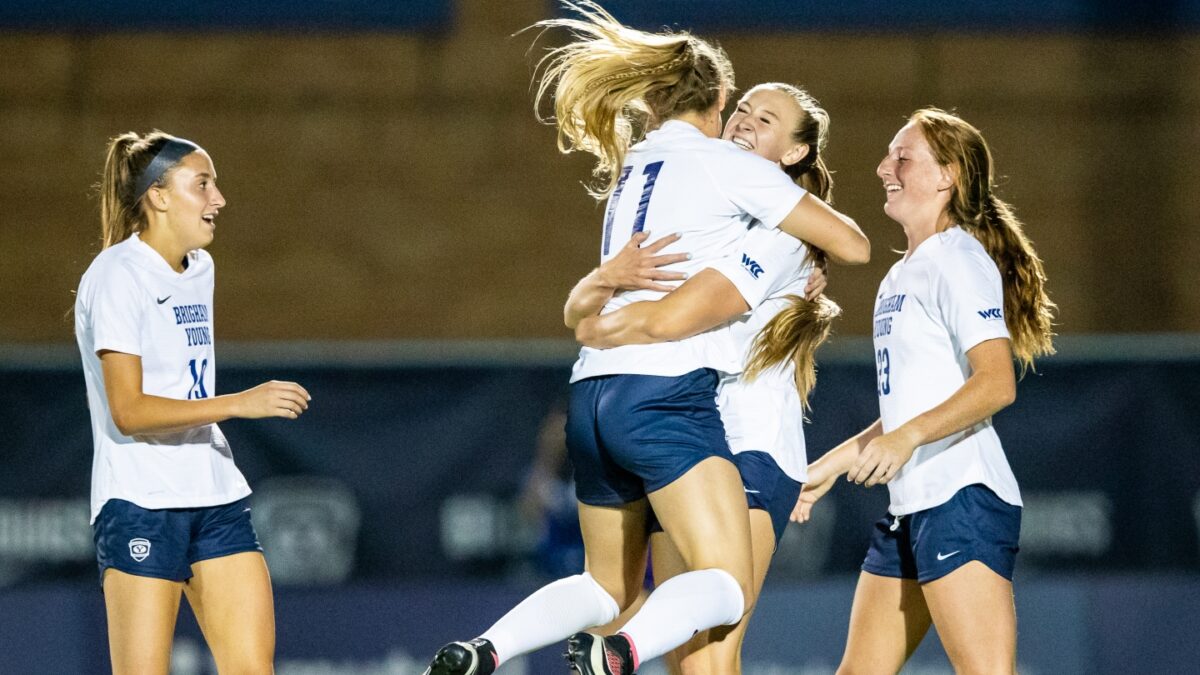 BYU women’s soccer downs Portland 3-0 | News, Sports, Jobs - Daily Herald